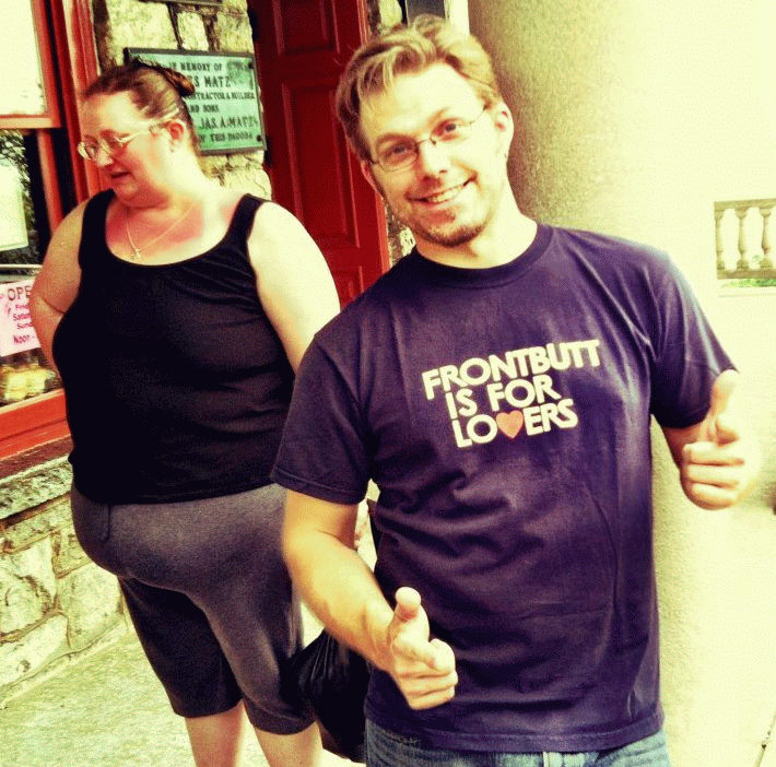 I see your frontbutt and raise you the best front butt photo EVER