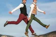 "Hey bro, can I use your boxers?" "sure m80"