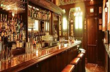 Friday Feels Bar is open Comrades! Come'on in!